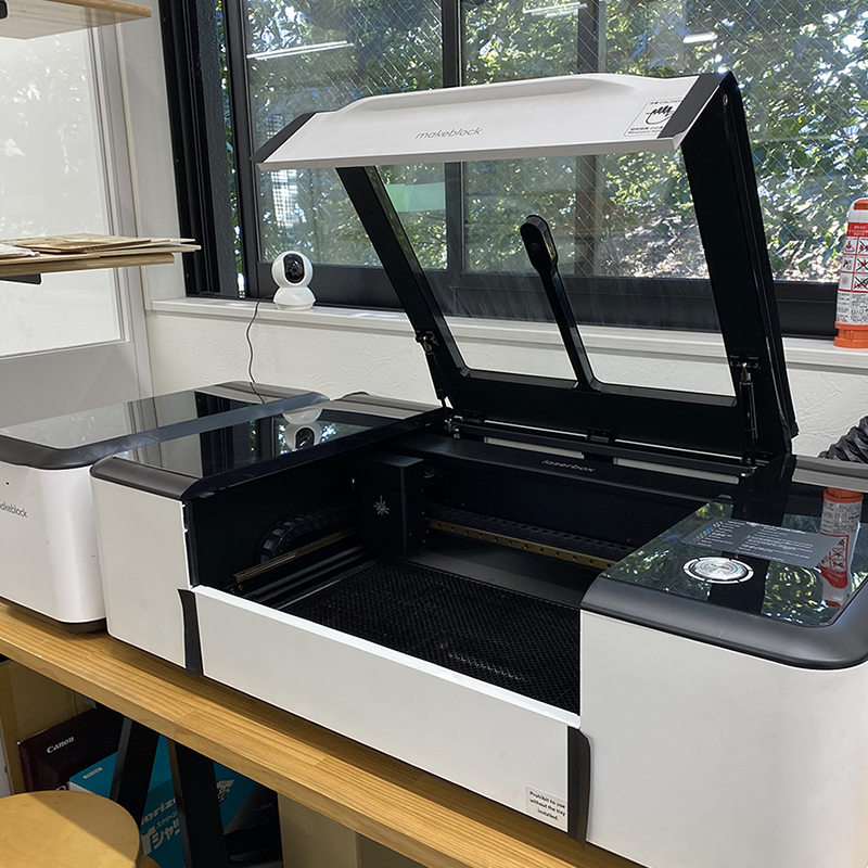 レーザー加工機「Laserbox」(makeblock)|制作スペース| B Cafe & Lab